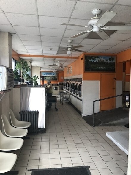 700-702 Ritner St, Philadelphia, PA 19148 - Retail For Sale | LoopNet
