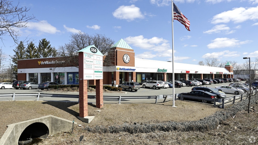 556 N State Route 17, Paramus, NJ 07652 - Retail for Lease | LoopNet.com