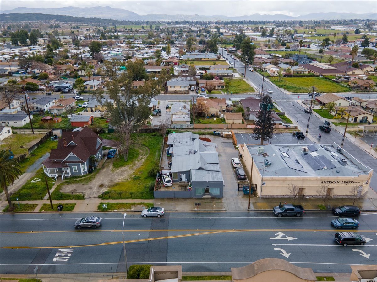 322 E Main St, San Jacinto, CA 92583 - Multifamily for Sale | LoopNet