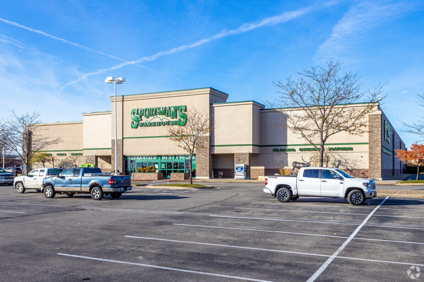 921 SE Oralabor Rd, Ankeny, IA 50021 | LoopNet