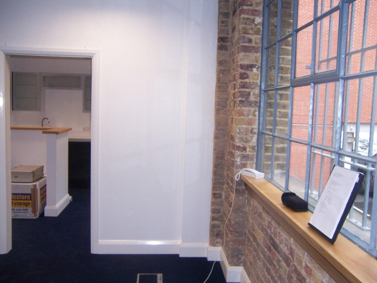 11 Bell Yard Mews, London, LND SE1 3TN - Office for Lease | LoopNet
