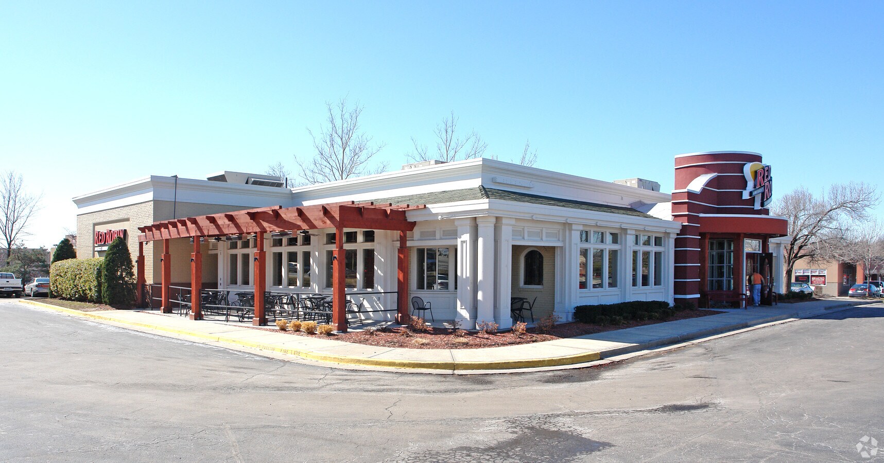 7111 W 95th St, Overland Park, KS 66212 | LoopNet