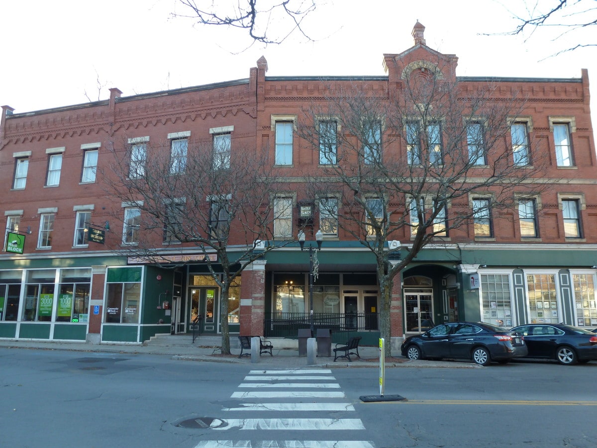 39-45 The Square, Bellows Falls, VT 05101 | LoopNet