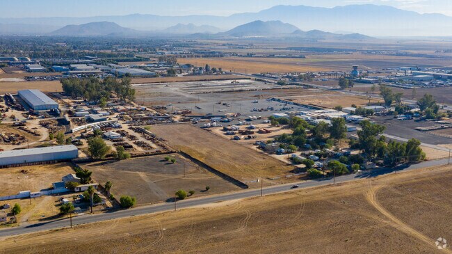 California Commercial Real Estate for Sale | LoopNet