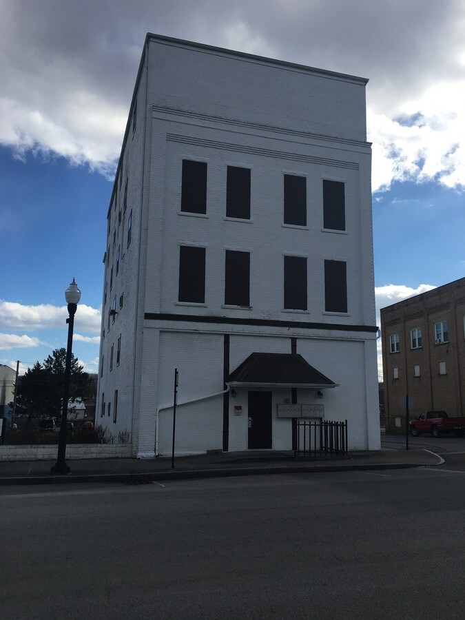 275 Mercer St, Princeton, WV 24740 | LoopNet