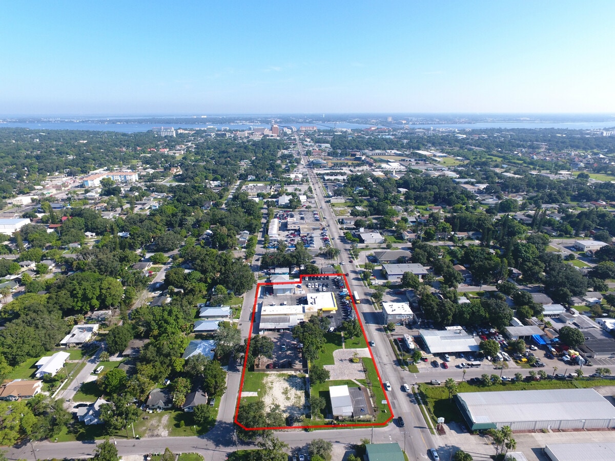 2116 9th St W, Bradenton, FL 34205 | LoopNet
