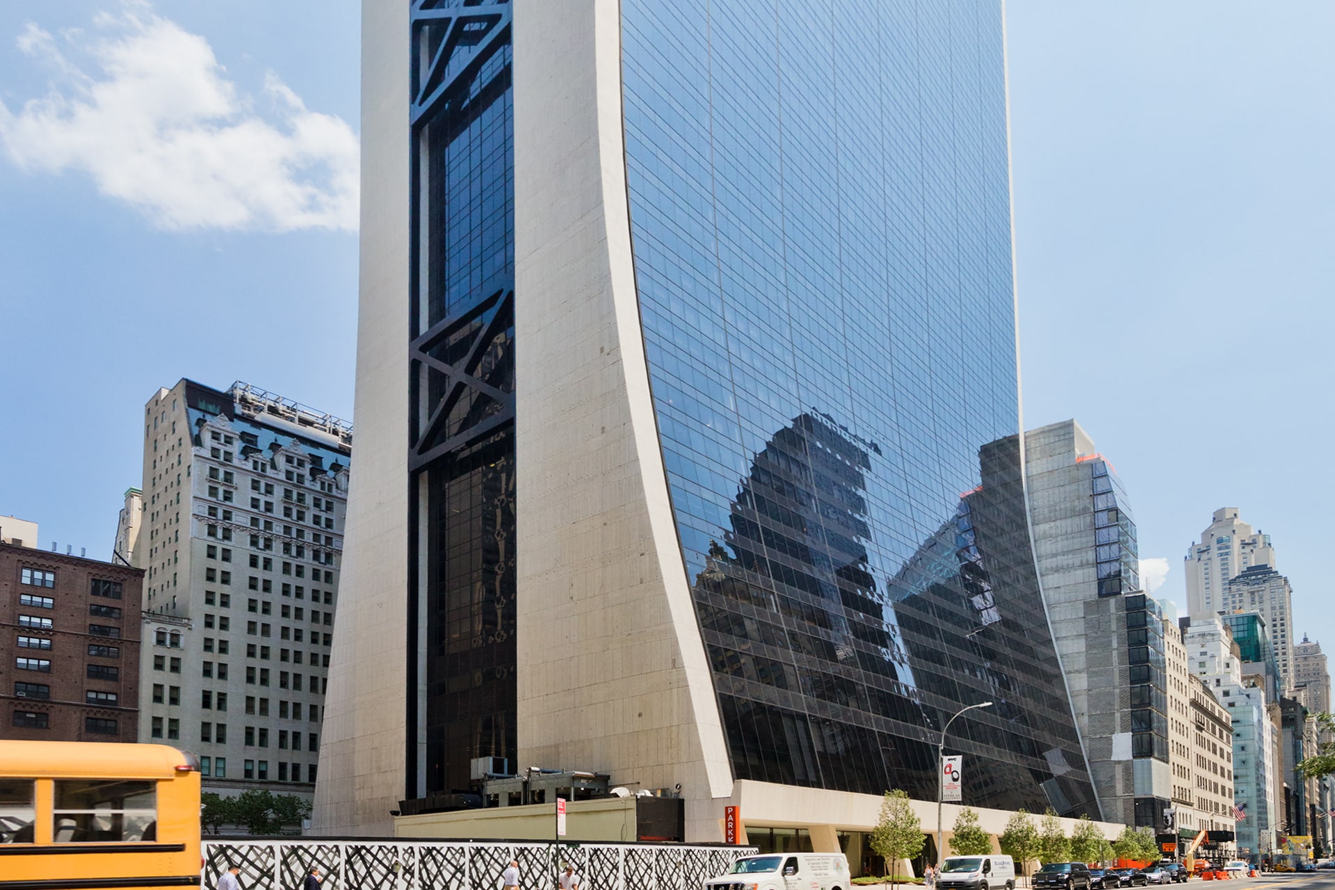 9 W 57th St, New York, NY 10019 - The Solow Building | LoopNet