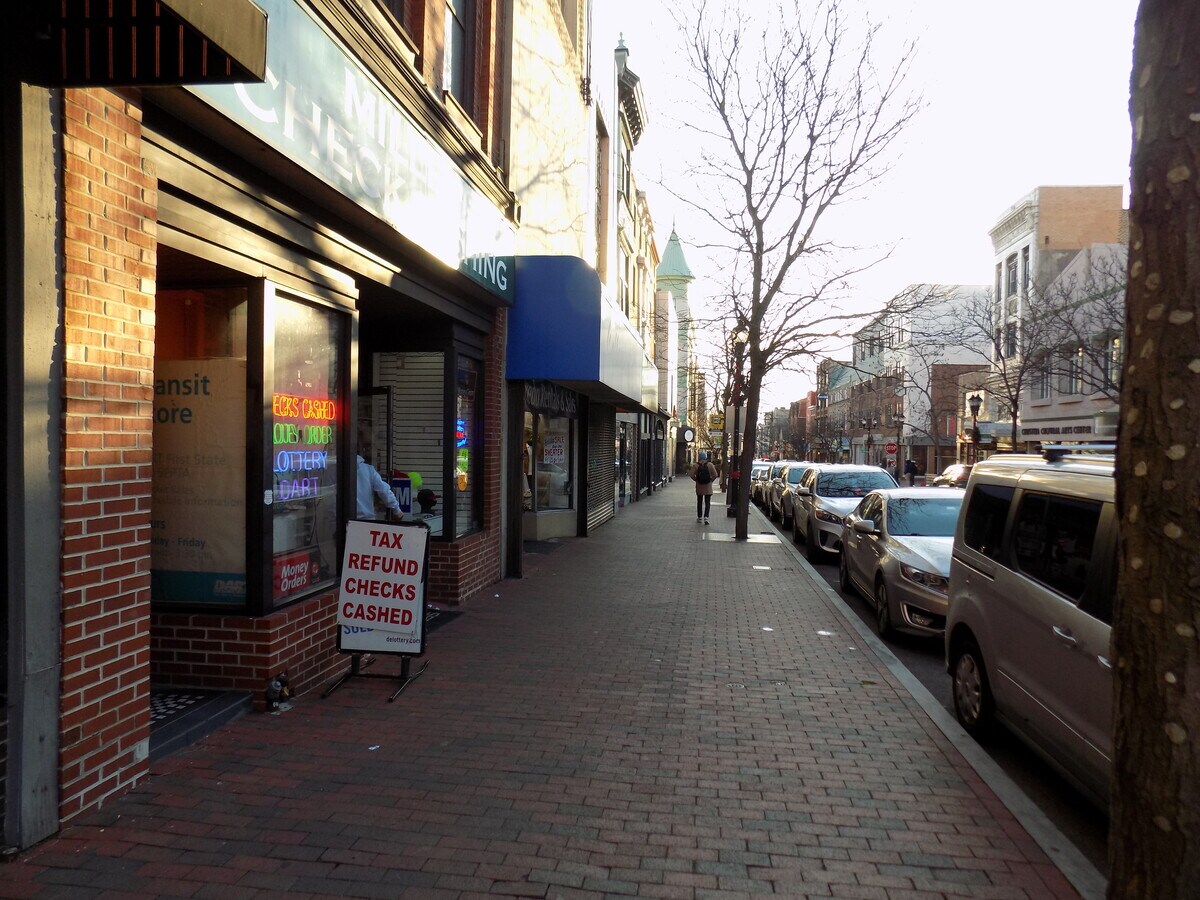 718 N Market St, Wilmington, DE 19801 | LoopNet