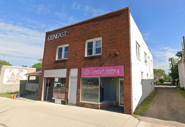 610 E Mishawaka Ave, Mishawaka, IN 46545 | LoopNet