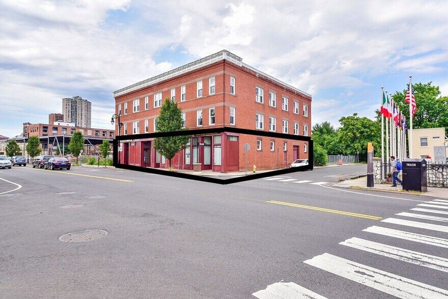 935 Main St, Springfield, MA 01103 - Furcolo Building | LoopNet