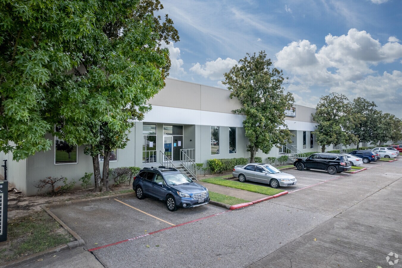 16910 Texas Ave, Houston, TX 77598 | LoopNet