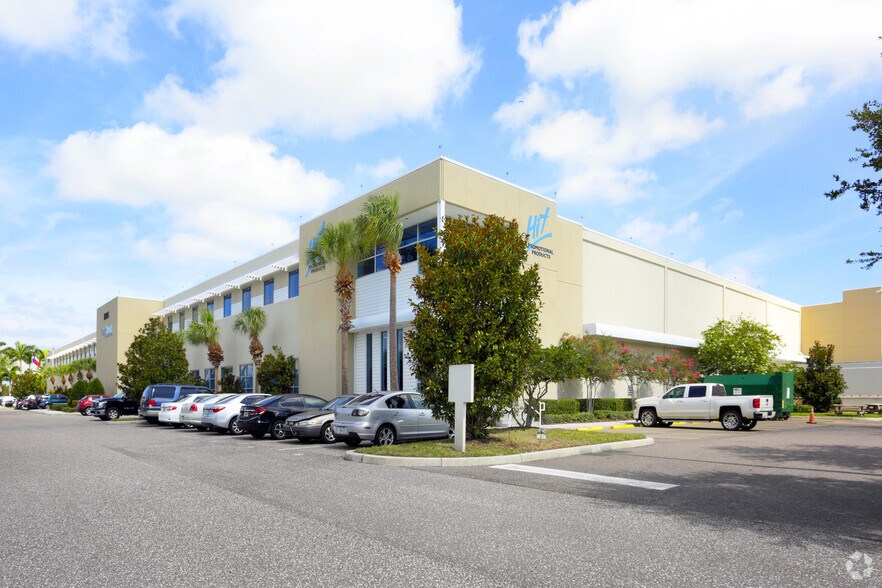 8285 Bryan Dairy Rd, Largo, FL 33777 - Office Space for Lease | LoopNet.com