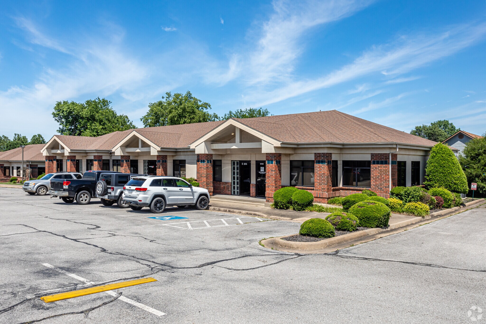 3291 S Thompson St, Springdale, AR 72764 - Springdale Business Center ...