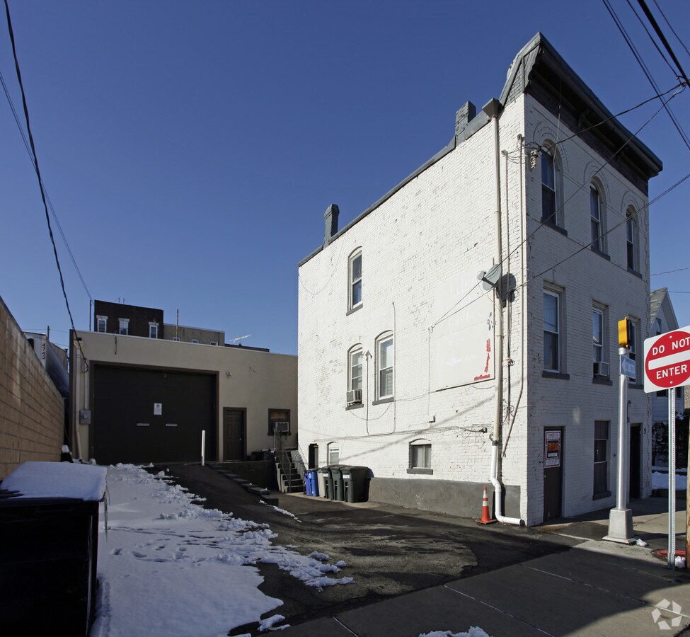 5 Westminster Pl, Garfield, NJ 07026 | LoopNet