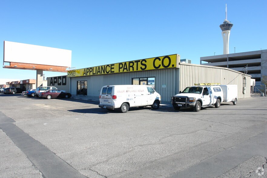 2001 Western Ave, Las Vegas, NV 89102 | LoopNet