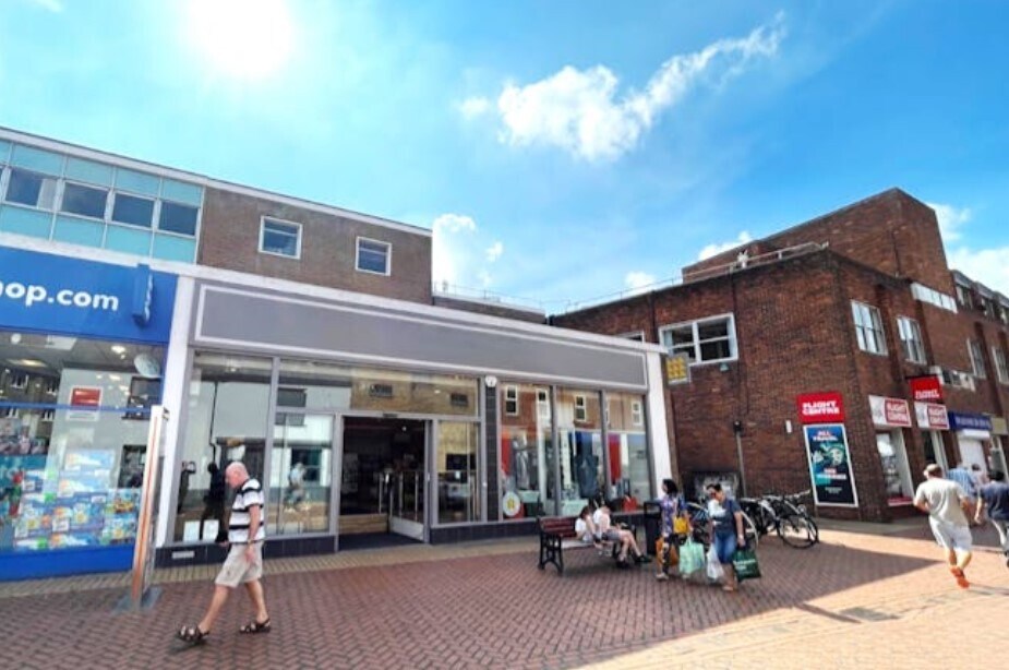 14 Springfield Rd, Chelmsford, CM2 6FA - Retail for Lease | LoopNet
