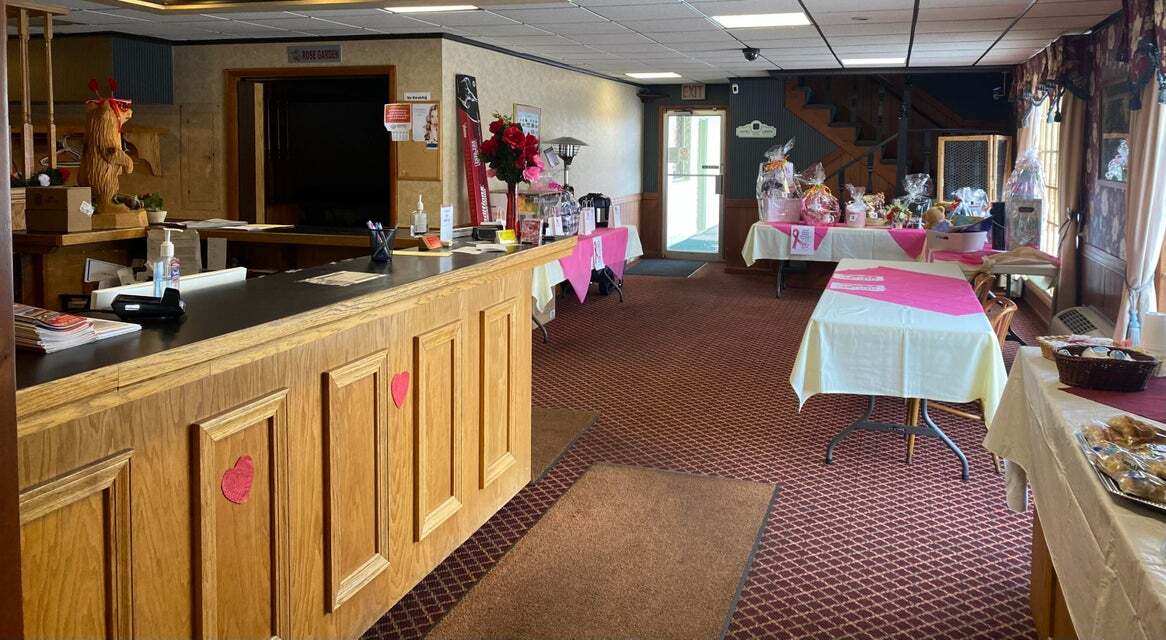 17089 Boot Jack Rd, Ridgway, PA 15853 - The Royal Inn | LoopNet