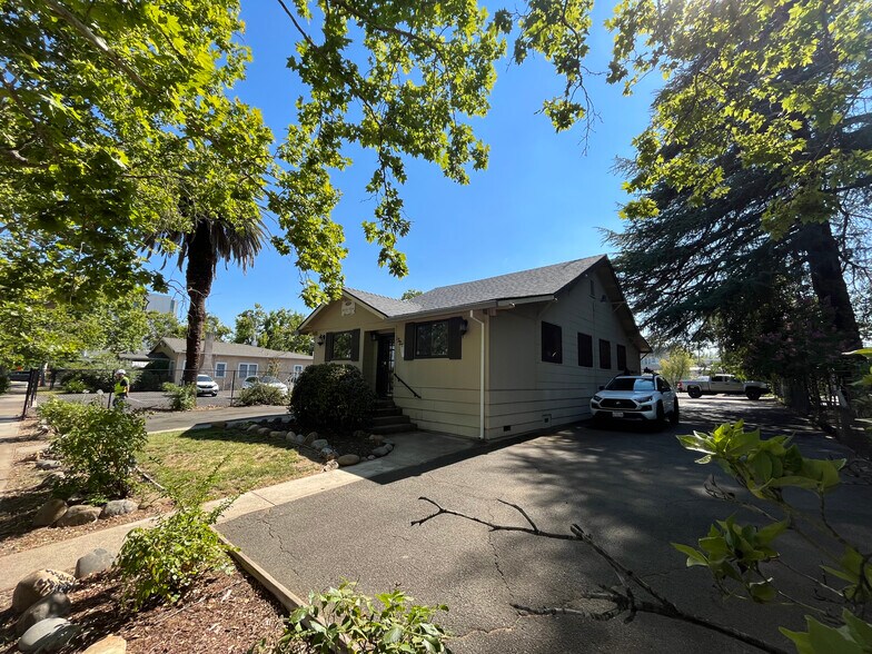 1324 Oregon St, Redding, CA 96001 - Office for Sale | LoopNet