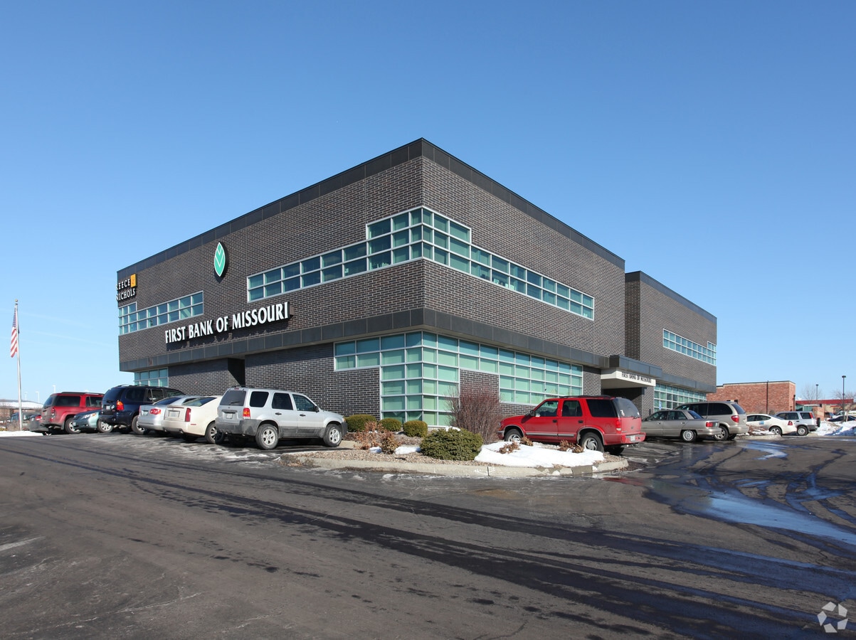 9601 NE Barry Rd, Kansas City, MO 64158 | LoopNet