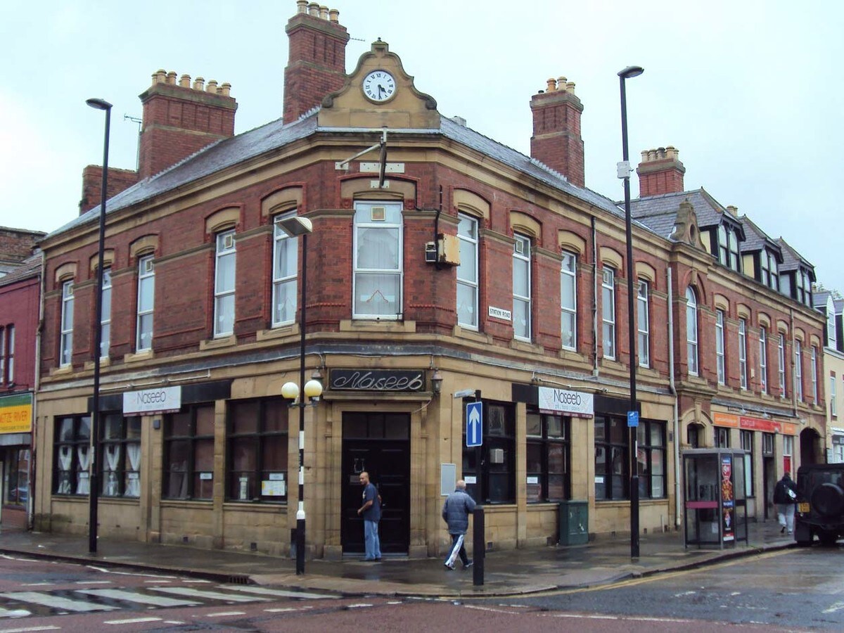 201-203 Whitley Rd, Whitley Bay, NE26 2SY | LoopNet