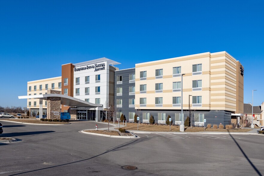 301 N Main St, Wichita, KS 67202 - Epic Center | LoopNet