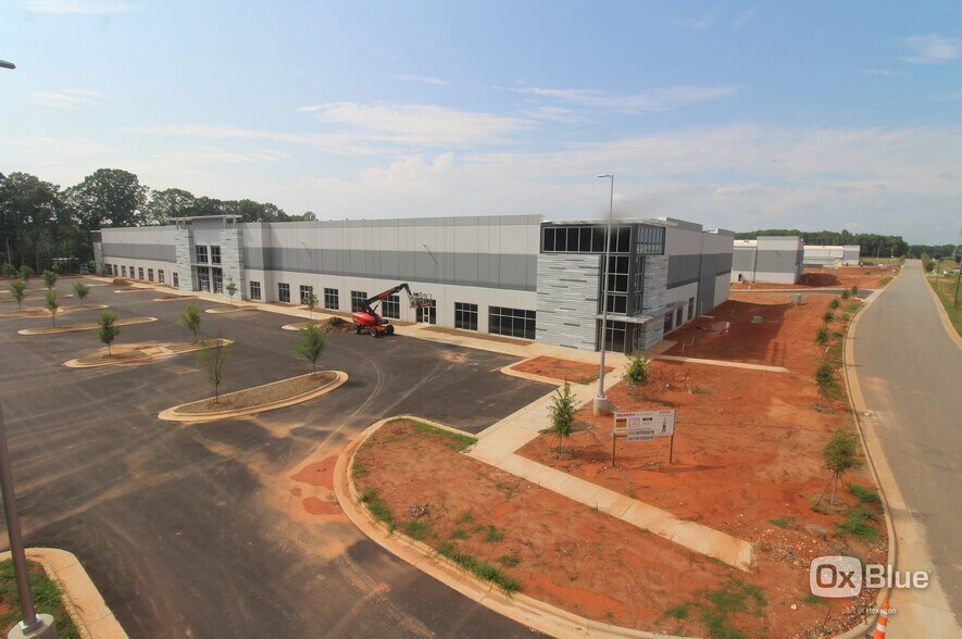 Patterson Rd, Huntersville, NC 28078 - North Chase at the Park | LoopNet