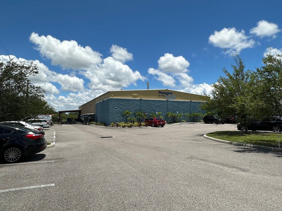 13809 Monroes Business Park, Tampa, FL 33635 | LoopNet
