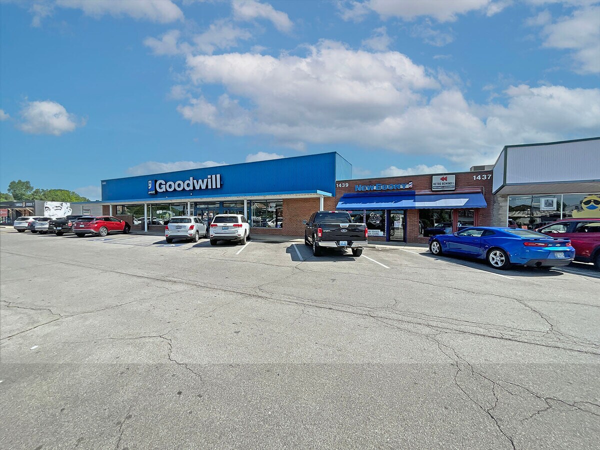 1437-1441 Leestown Rd, Lexington, KY 40511 - Retail for Lease | LoopNet