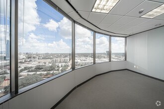 3555 Timmons Ln, Houston, TX 77027 - 3555 Timmons Lane | LoopNet