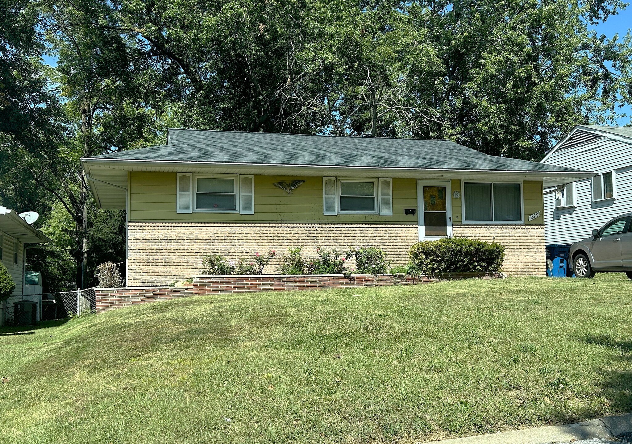 229 Roderick Dr, Saint Louis, MO 63137 | LoopNet