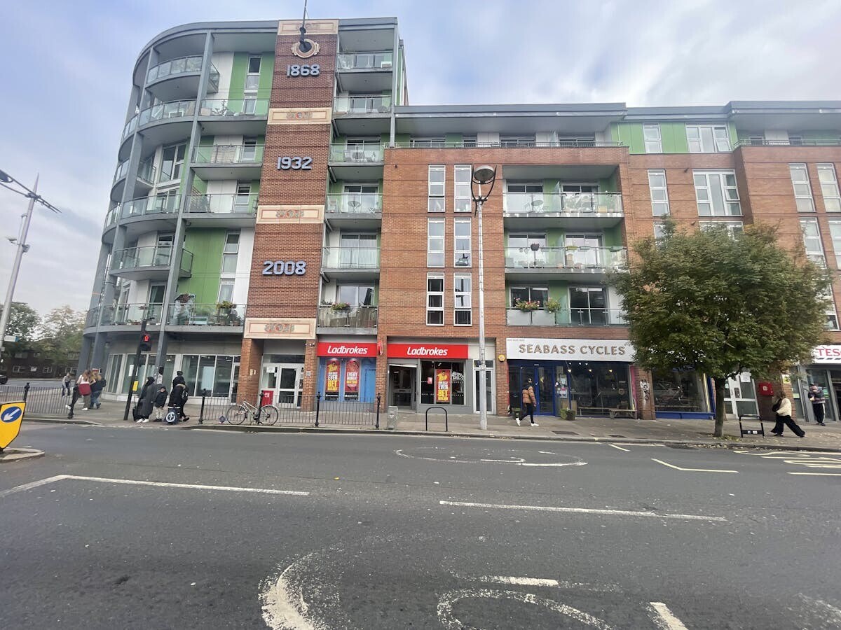 263 Rye Ln, London, SE15 4UR - Co-Operative House | LoopNet