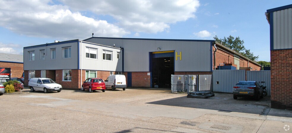 Military Rd, Fareham, PO16 8TT | LoopNet