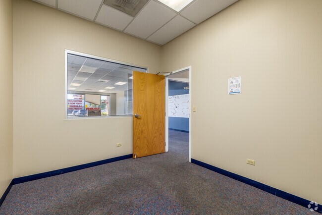 Commercial Real Estate Auctions | LoopNet