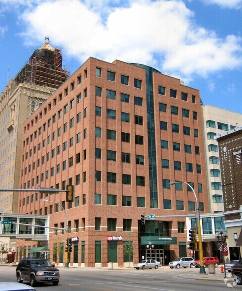 155 First Ave SW, Rochester, MN 55902 | LoopNet