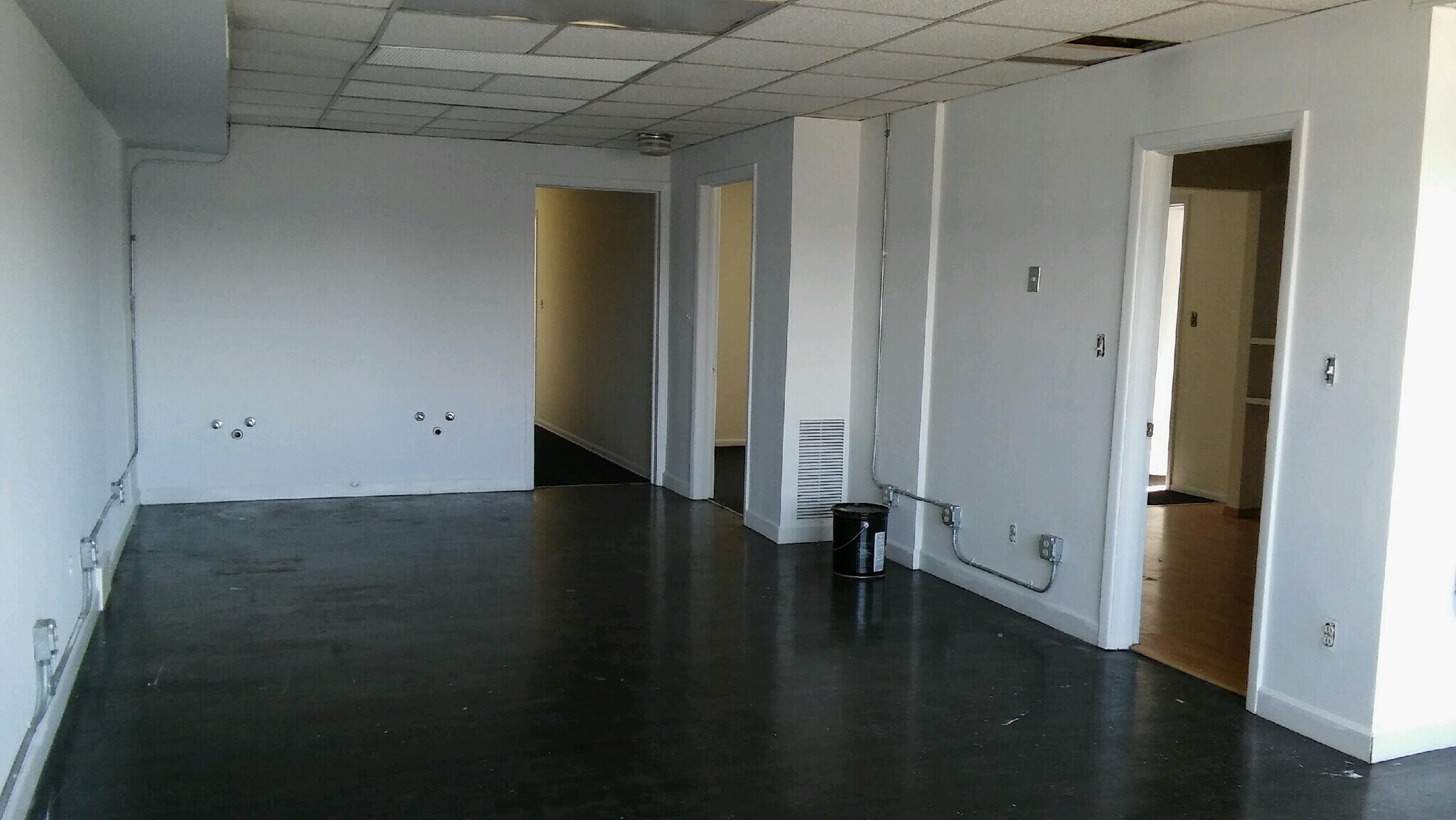 3649 Lee Rd, Shaker Heights, OH 44120 - Office for Sale | LoopNet