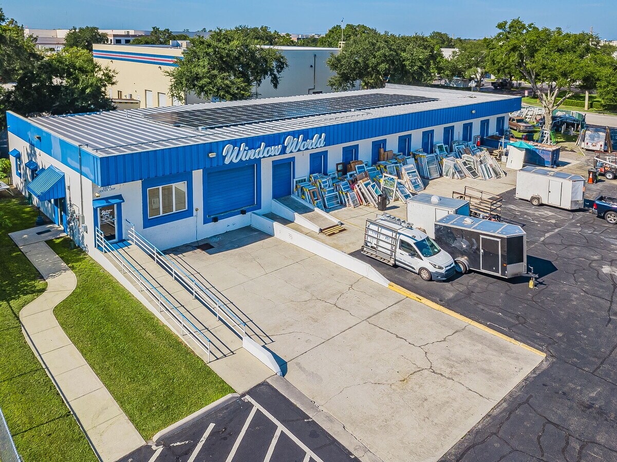 3882 Center Loop, Orlando, FL 32808 | LoopNet