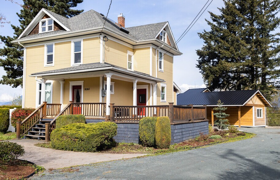 51265 Yale, Chilliwack, BC V0X 1X2 | LoopNet