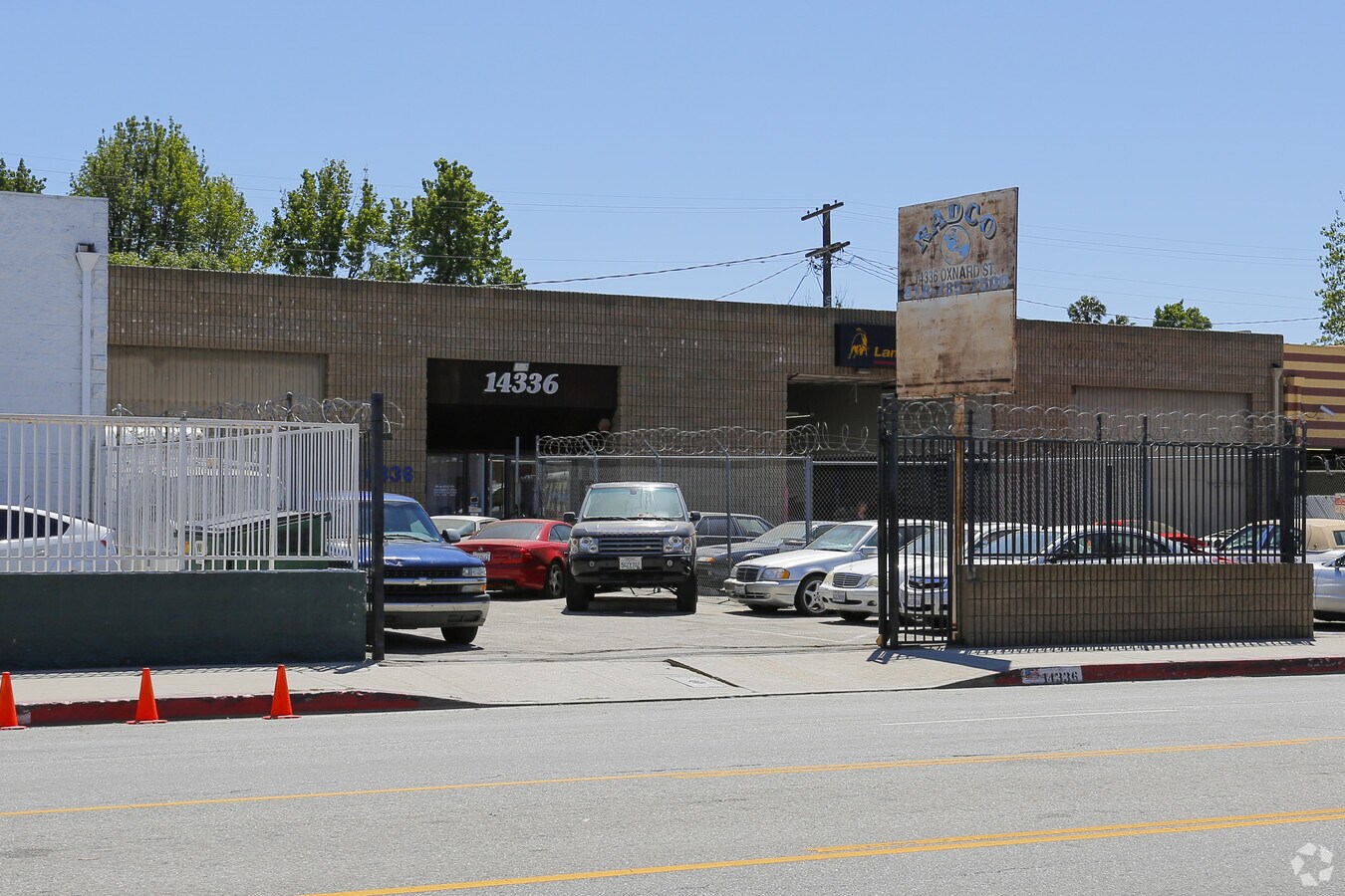 14336-14340 Oxnard St, Van Nuys, CA 91401 | LoopNet