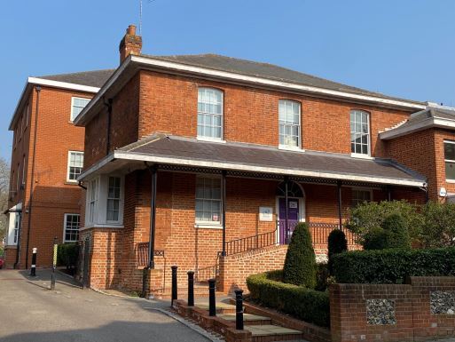 26 26a Bridge St Leatherhead Kt22 8bz Loopnet