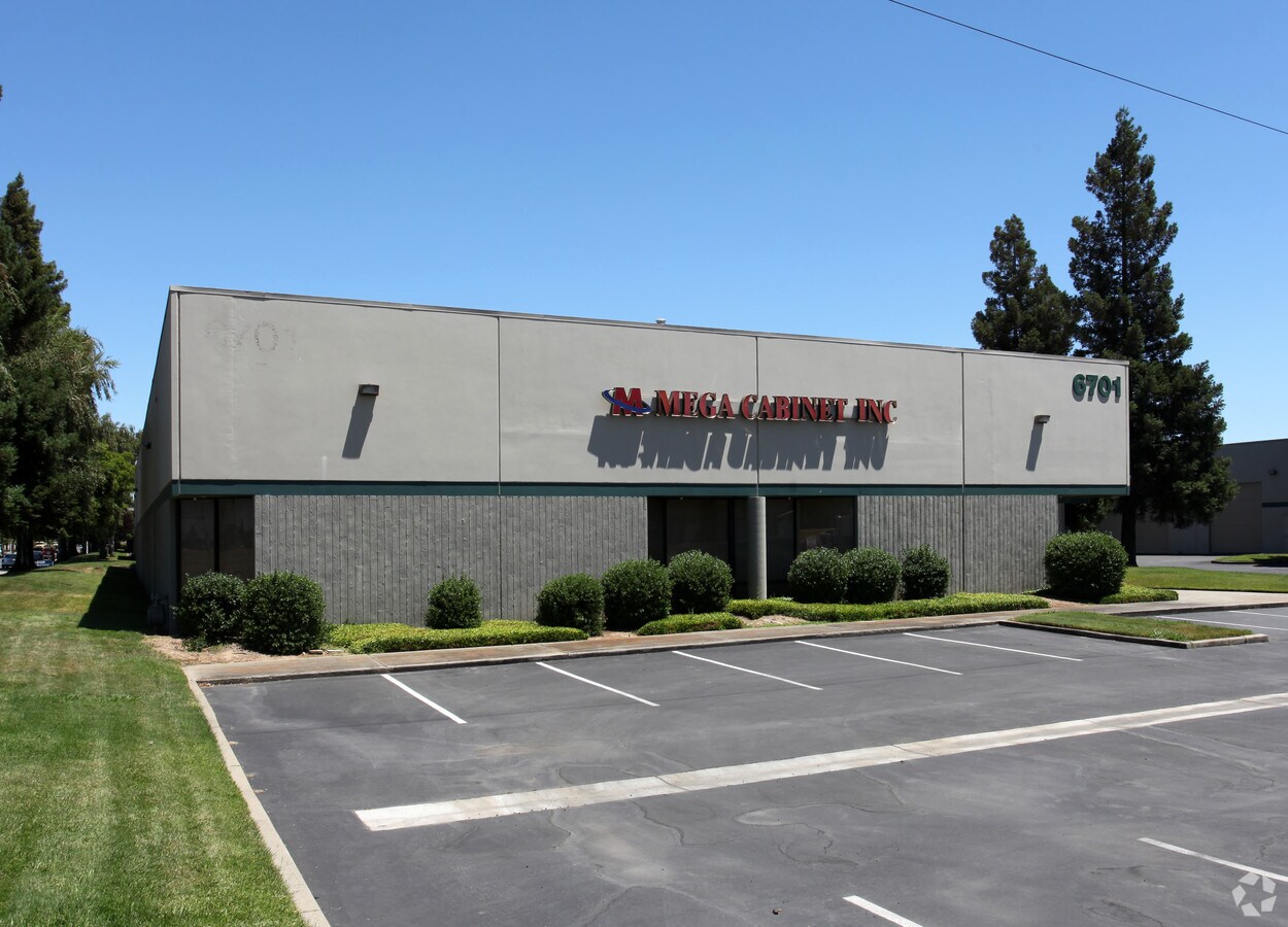 6701 Power Inn Rd, Sacramento, CA 95828 | LoopNet
