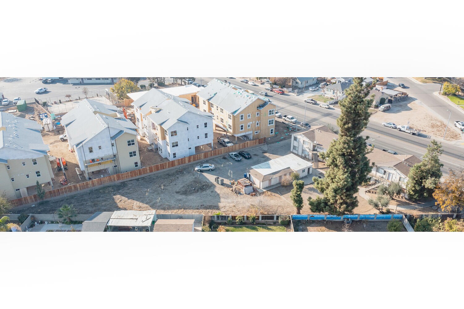 655 11th St, Reedley, CA 93654 - Multifamily for Sale | LoopNet