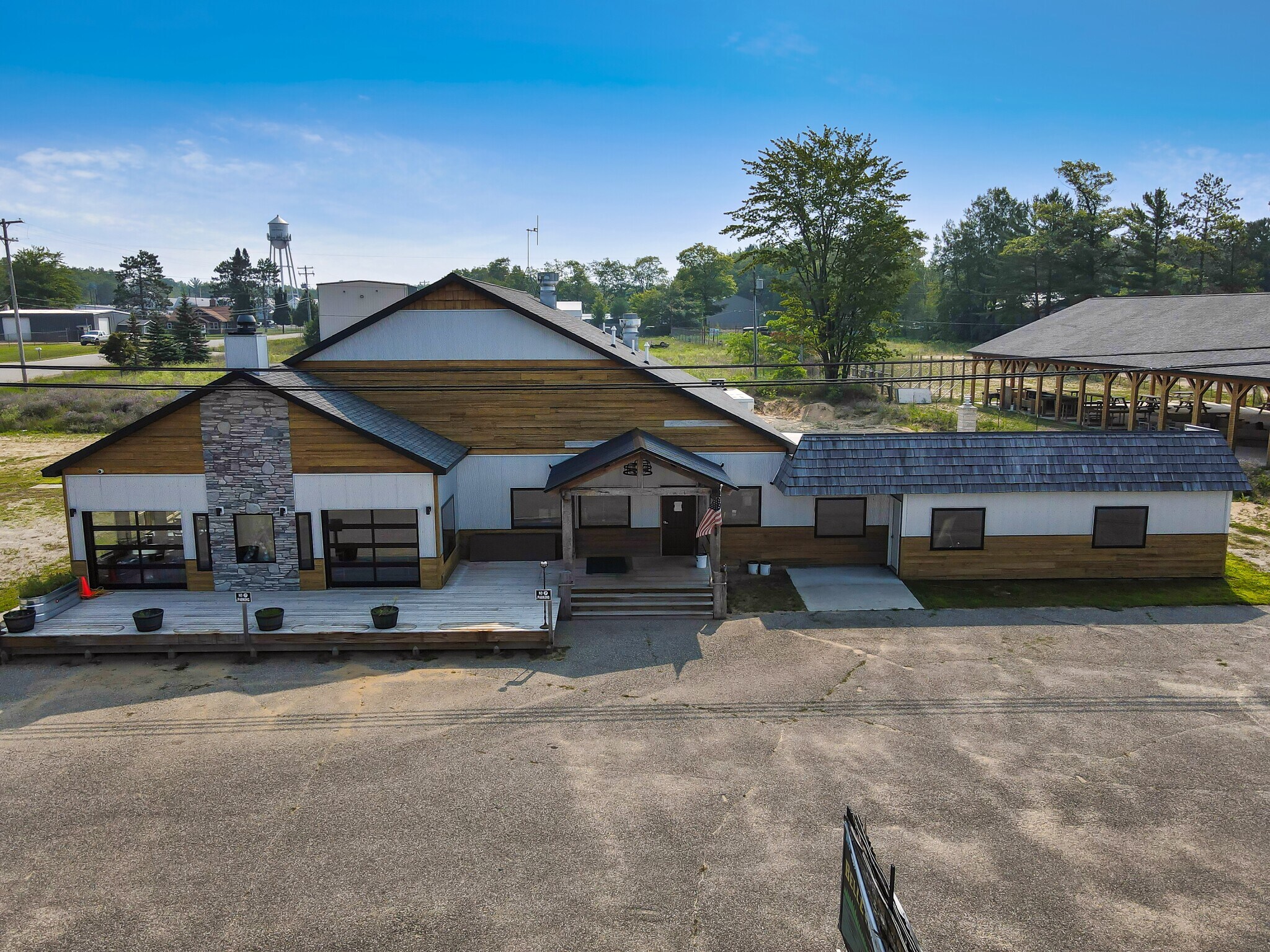 4029 Old 27 S, Gaylord, MI 49735 - Belle Iron Grille | LoopNet