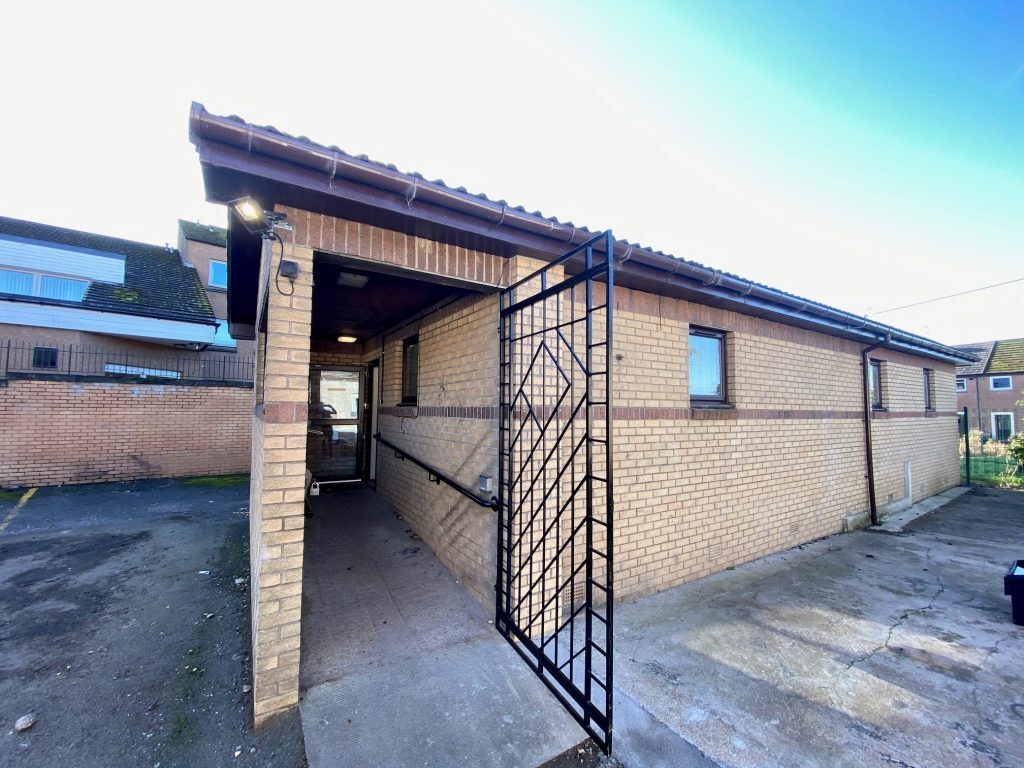 60 Finlarig Ter, Dundee, DD4 9JD | LoopNet