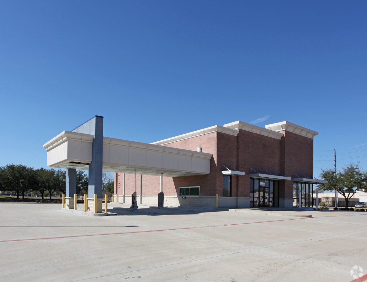11417 Veterans Memorial Dr, Houston, TX 77067 | LoopNet