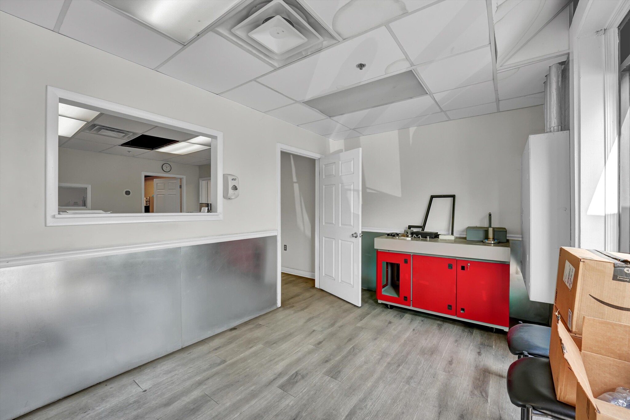 1904 W Emory Rd, Powell, TN 37849 - Flex for Sale | LoopNet