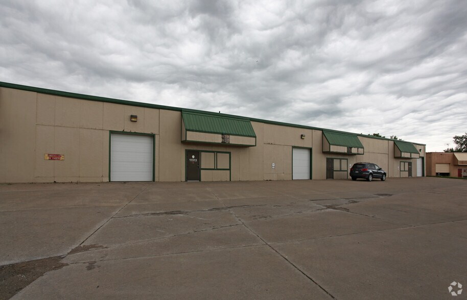 11513 Strang Line Rd, Olathe, KS 66062 - Strang Line Business Park ...