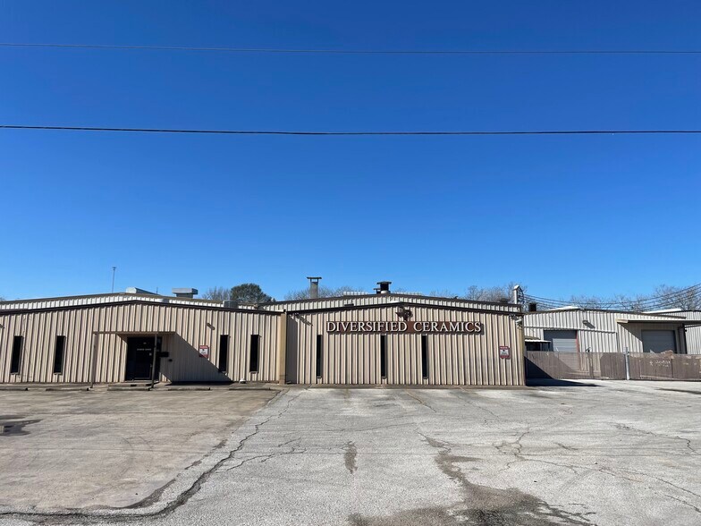 1501 N Gordon St, Alvin, TX 77511 - Diversified Ceramics Building | LoopNet