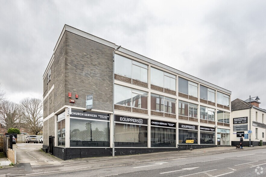 2 Marlborough Rd, Swindon, SN3 1QY | LoopNet