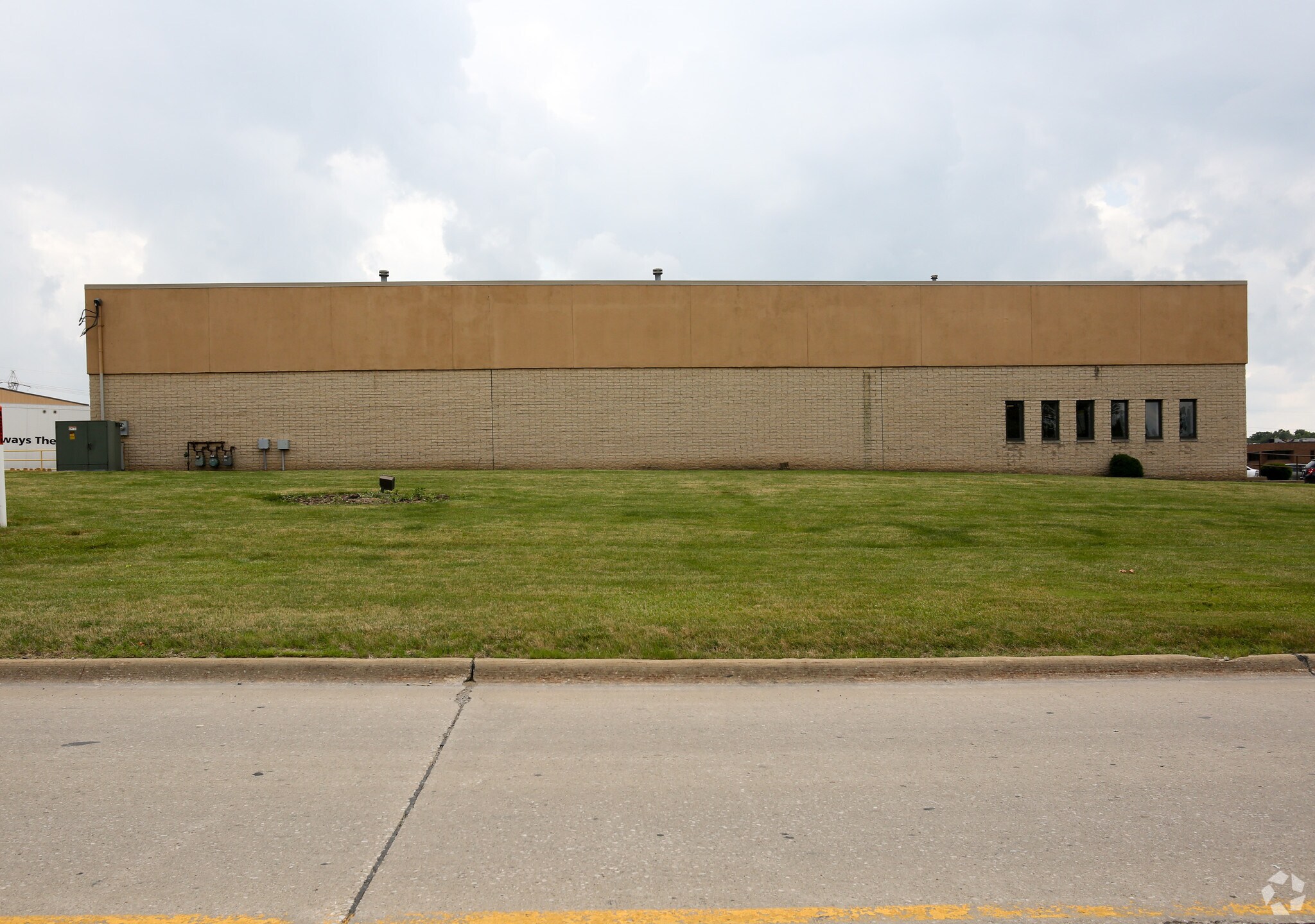 7307 Young Dr, Walton Hills, OH 44146 - Industrial for Lease | LoopNet