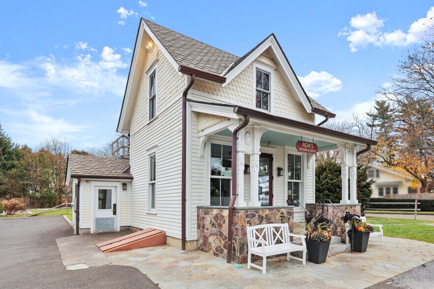 112 Riverside Ave, Riverside, CT 06878 - Retail for Sale | LoopNet